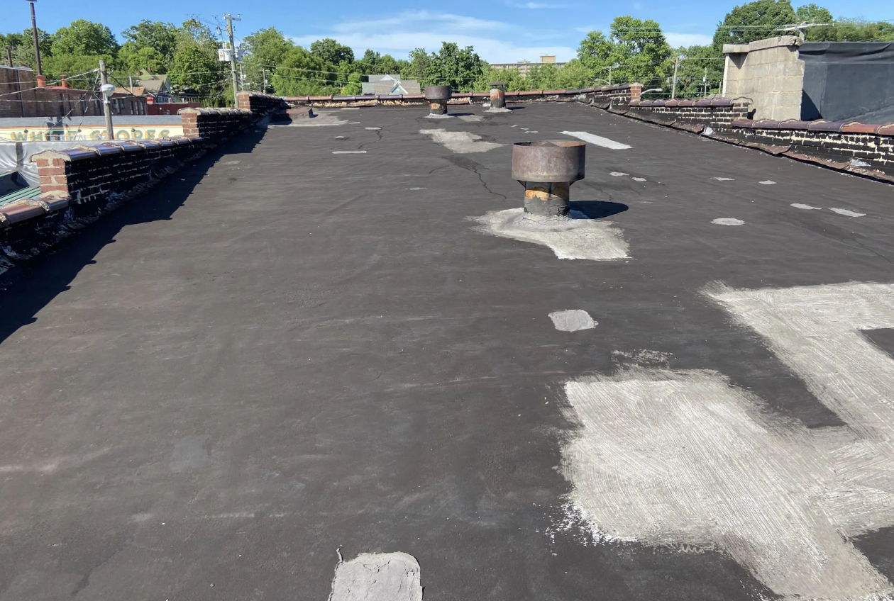 How To Choose the Right Commercial Roof Coating